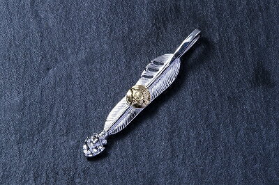 ●FIRST ARROW'S(ファーストアローズ)の商品一覧はコチラ！！ ●当店のトップページはコチラから！！ 　●商品説明 ●商品名 ファーストアローズ K18付 アローフェザー(Sサイズ) ペンダントトップ 送料無料 代引き手数料無料 ...