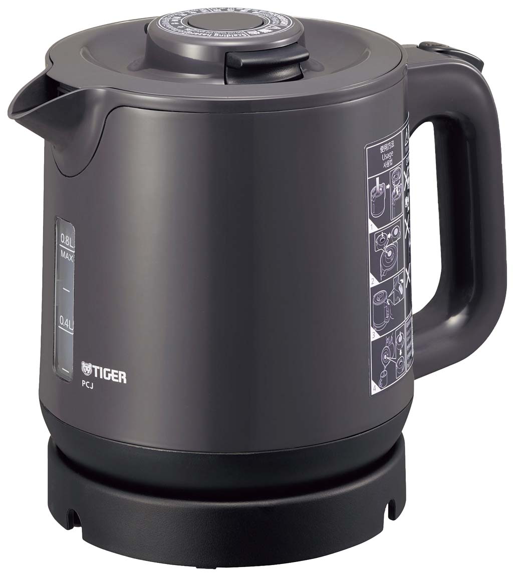 ●型番：PCJ-H081(H)●サイズ148×223×H198(mm)●重量：0.86kg●容量：0.8L●消費電力：湯沸かし時：600W●電源：単相100V●製造生産国：ベトナム●コード長さ：1.4m●転倒流水防止構造●樹脂製二重計量構造...