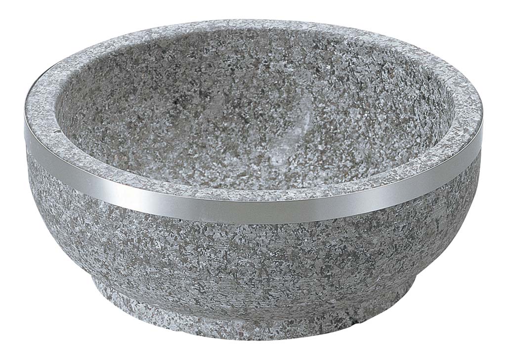 ●サイズφ212×H81(mm)●重量：約2.2kg●材質石●遠赤外線効果で素材の旨味が逃げず、美味しい料理が作れます。※商品画像はメーカー提供の代表画像を使用しております。複数掲載の画像でも、単品販売の場合がございます。サイズ・カラー・型...