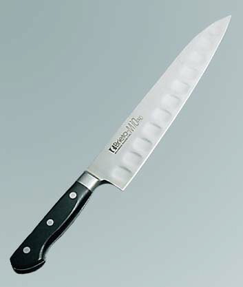 ●型番：M1003●サイズ全長：400(mm)●重量：240g●板厚：背:2.5(mm)●材質モリブデン・バナジウム鋼●刃渡り：27cm●モリブデン・バナジウム鋼をベースとしたブライト特殊鋼。表面にデポット加工を施すことで、切った素材との摩...