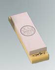 ●型番：#5000●サイズ210×70×H24(mm)●重量：1000g●材質セラミック●測定・調節/温度範囲/能力等5000●あらかじめ水に浸けておく必要がなく、研ぐ直前に水をかけるだけで使用出来ます。また粒子が細かく硬いのに、のりが良く...