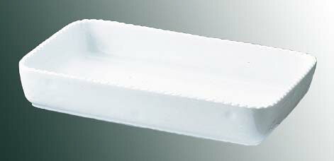 ●型番：No.500●サイズ220×160×H60(mm)●重量：1.13kg●材質陶器●オーブン：対応●レンジ：対応●洗浄機：不可●長年培われた技術が生みだした高品質のオーブンウェアです●直火にはかけられません。※商品画像はメーカー提供の...