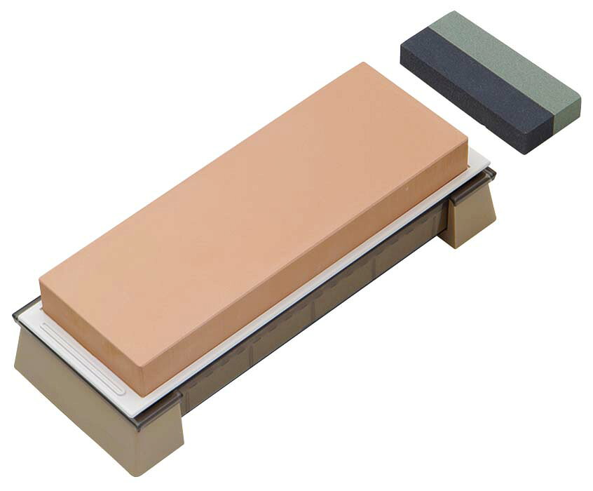 ●型番：No.1200●サイズ砥石サイズ：206×73×H23(mm)ケース収納時：236×93×H42(mm)●重量：1.14kg●材質セラミック●測定・調節/温度範囲/能力等1000●荒仕上げから超仕上まで。抗菌剤入りプラスチック研ぎ台...