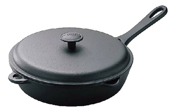 ●型番：24112●サイズ底径：185(mm)●内寸24cm深さ：50(mm)●重量：3.5kg●板厚：4.0(mm)●材質鉄●電磁調理器：200V●200V電磁調理器は非常にパワーがある為、鍋の変形防止・安全面からボリュームは中以下で、鍋...