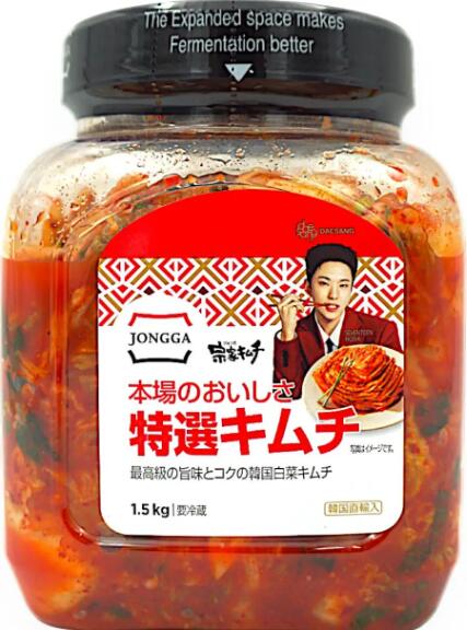 商品の特徴 宗家キムチは韓国内売上No.1*で韓国キムチのスタンダードブランド。 余韻の残る辛味に旨味とコクを感じられる味わい。 商品の詳細 昆布と鰹節エキス、5種類の魚介塩辛で味付けをした奥深い旨味とコクのある味わい。 自然な乳酸発酵のキ...