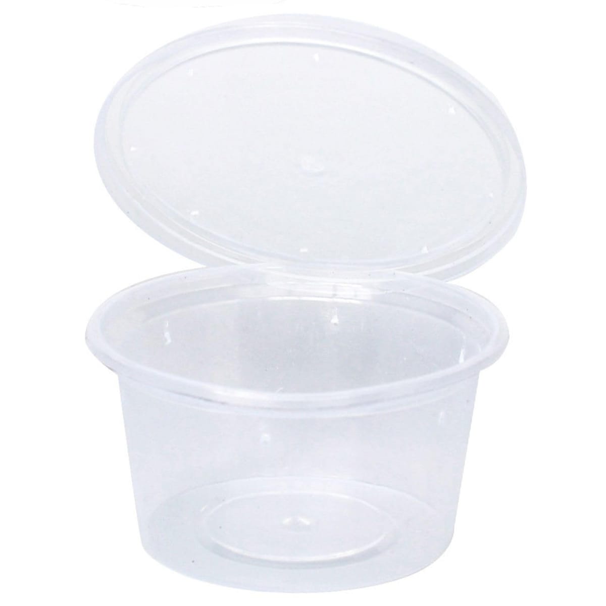 カブトムシやクワガタなどの昆虫飼育に特化した、フタ付きのプラスチックカップです。卵や初令幼虫の個別管理にぴったりで、清潔かつ衛生的に育成できます。複数の個体を丁寧に管理したい飼育者の必須アイテムです。空気の流れを確保する通気穴付きのフタを採...