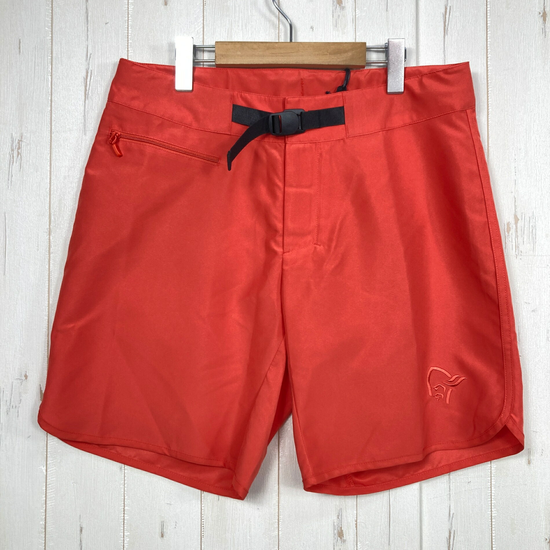 【Men's M】【Men's M レッド系】 Norrona ( ノローナ ) フェムンド サイレント グリッド ショーツ Femund Silent Grid Shorts 2718-25 1077 Paprika red z00058...