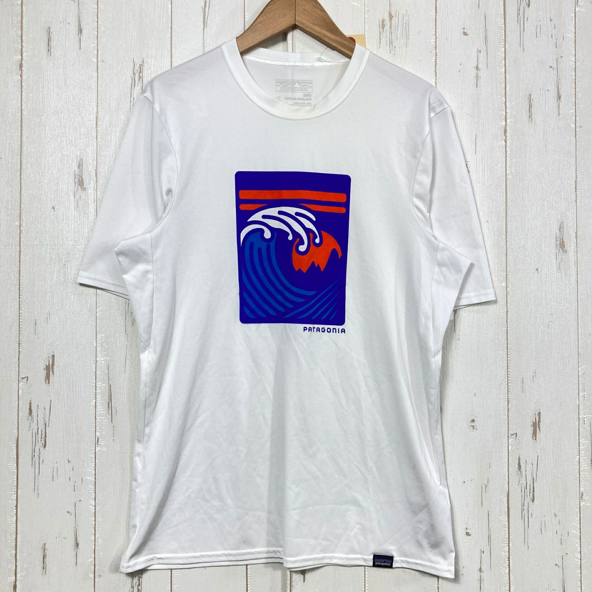 【Men's XS】【Men's XS ホワイト系】2017 Patagonia ( パタゴニア ) キャプリーン デイリー グラフィック Tシャツ Capilene Daily Graphic T Shirt ポリエステル ウェア トップ...