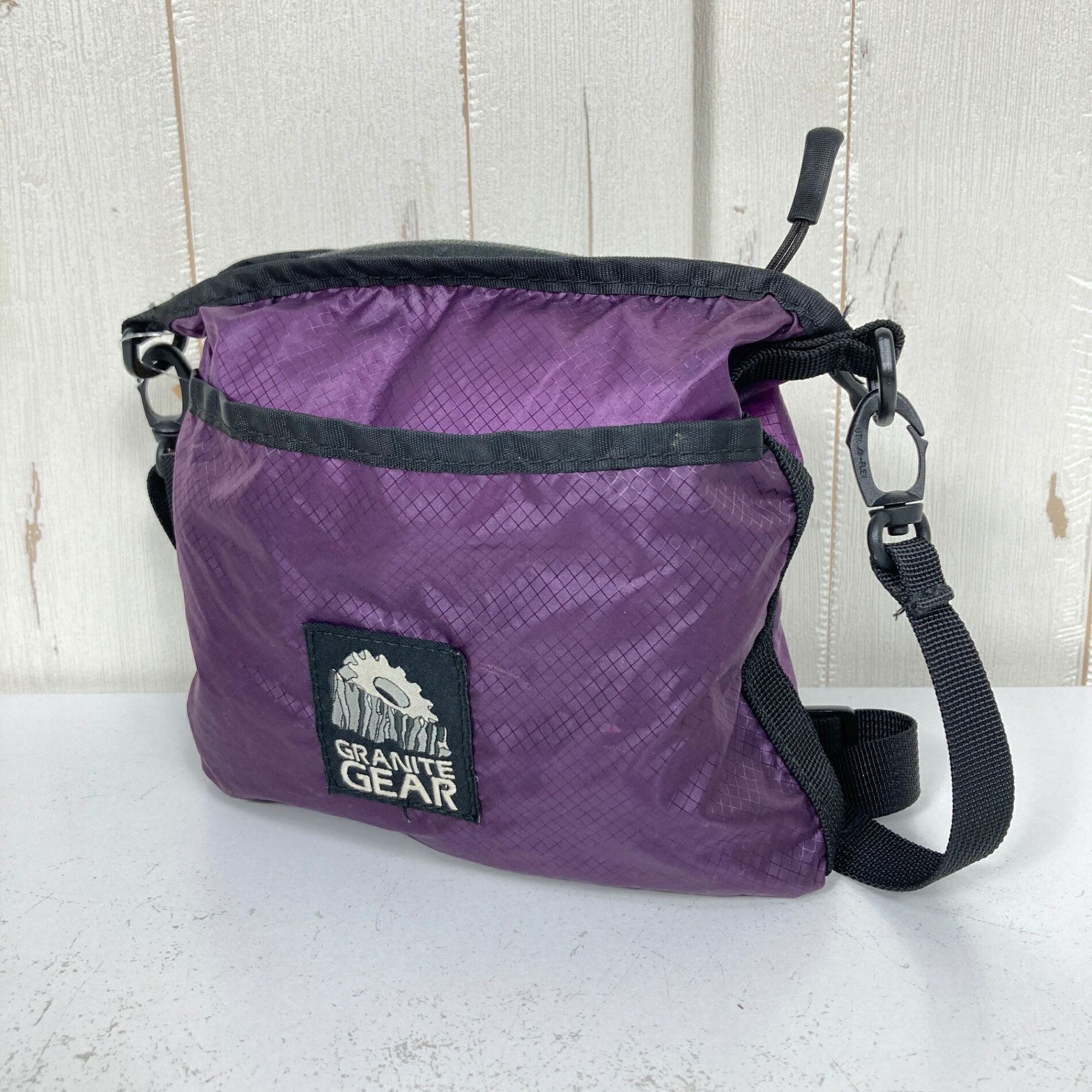 【OneSize】【 OneSize パープル系】Granite Gear ( グラナイトギア ) ハイカー サチェル Hiker Satchel ナイロン バッグ ストレージ サコッシュポーチ z00058874 パープル系 バッグ スト...