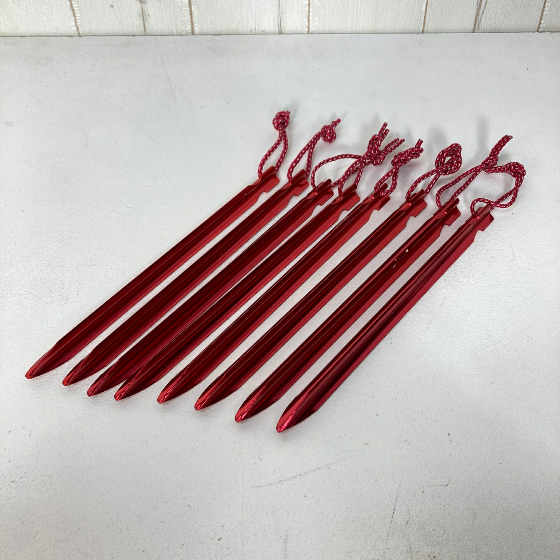 【OneSize】【 OneSize レッド系】Msr ( エムエスアール ) グランド ホグ ステイク Groundhog Stake 8本セット アルミ キャンピングギア ペグ ステーク z00059629 レッド系 キャンピングギア ...