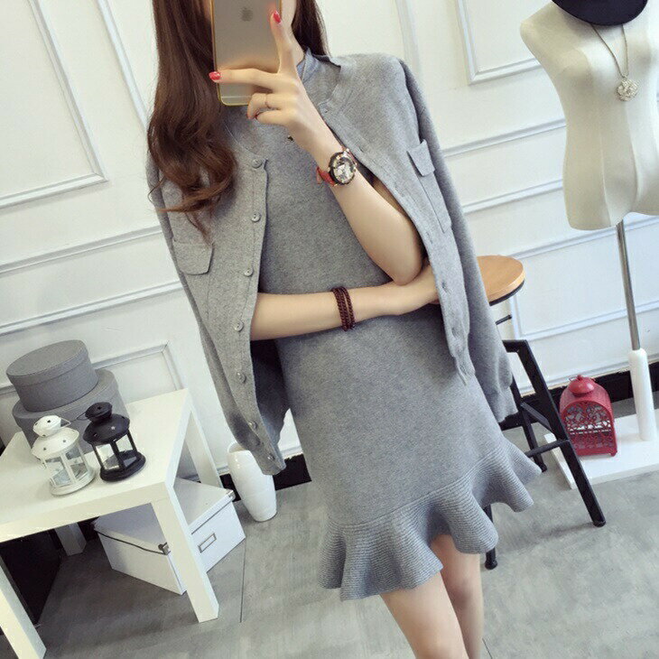 ◇サイズ◇S(XS相当) M(S相当) L(M相当) XL(L相当) XXL(XL相当)※サイズは平置きサイズとなりますので、計り方により誤差が出る場合があります※通常より小さめに作られておりますので、サイズ表をご覧の上、1サイズ大きめをお...