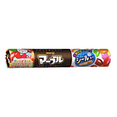 おいしく食べてコロコロかわいい！7色のカラフル糖衣チョコレートです。人気の「世界の旅シリーズ」シール1枚入り。 【内容量】32g【入数】10コ 【2015/04/21発売】 ※チョコ菓子は夏季の間はクール便利用をお勧めいたします。　