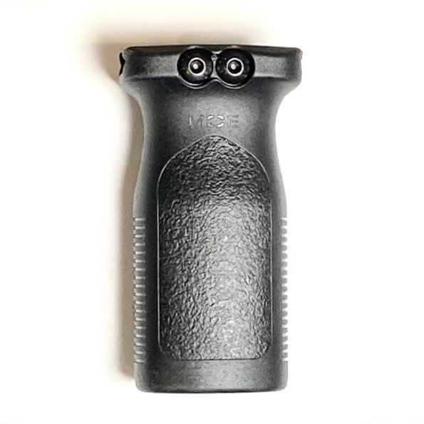 ハンドガード取り付け部を交換し適合ネジを使用するすることで ・20mmレール ・Keymod ・M-Lok　各種に対応