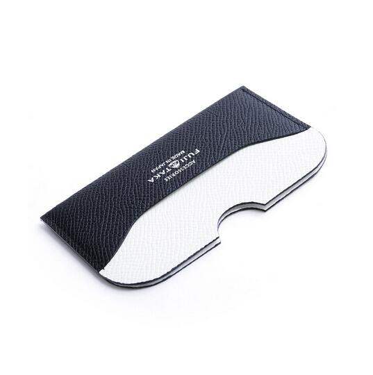 ブランド フジタカFUJITAKA コンディション 新品未使用 サイズ 幅10.3 x 高6.3 cm ディテール 画像参照 カラー ブラック 素材 牛革 ATTENTION 商品画像の色は実物と若干異なって見える場合があります。予めご了承...