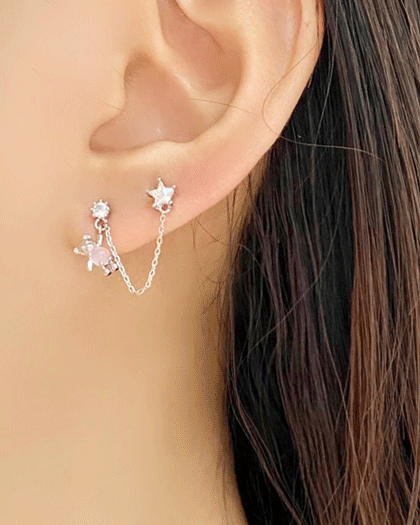 # キッチュで可愛く演出できるツーリングピアス!! # シルバー針 #COLOR シルバー、ローズゴールド silver, rose gold #SIZE 連結チェーン 長さ2cm