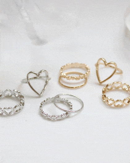 # かわいいハートとシンプルなリングの指輪セットです！ セット指輪はコーディネートによって様々な演出ができるのが魅力 # 真鍮 #COLOR シルバー、ゴールド #SIZE ワン サイズ ONE SIZE 13号