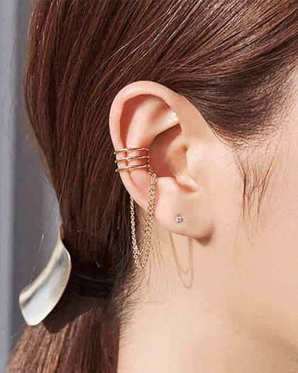 厚さ: 0.5cm縦4.3cm 素材 : 鍮真 重量 : 1.10g