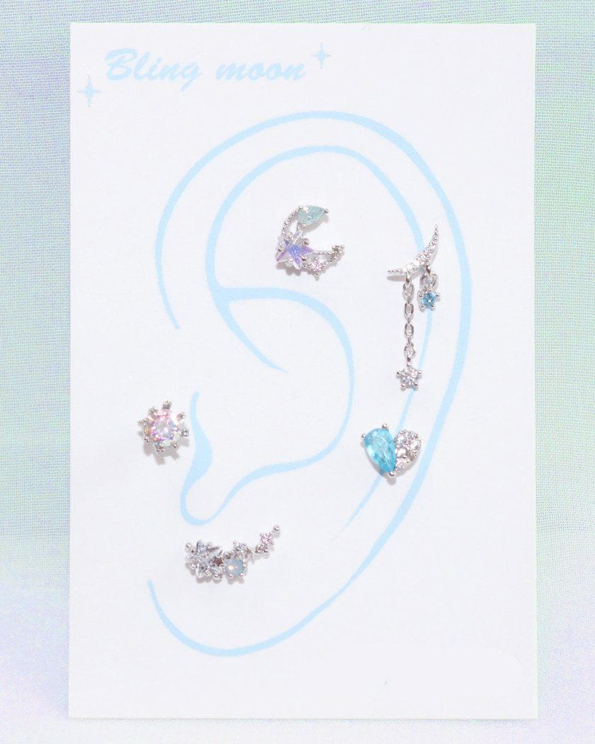 # 従来人気のブルー系ピアスで構成されたスタイリングセット 宇宙を宿したような星、月のデザインがポイントになっていてユニークな魅力がいっぱいのセット製品です:) ＃size [シェアリングフラワーピアス] キュービック 0.4 x 0.4 ...