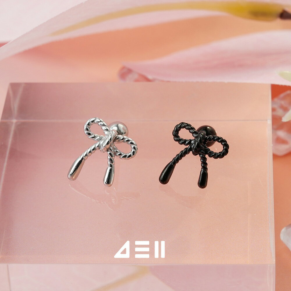 *素材:サージカルスチール　(ブラックはめっき） *サイズ : 約 10 * 11mm&nbsp; *バー長さ:6mm *バー太さ:1.2mm(16G) *製品の測定方法によって1~3cmの誤差が生じることがあります。 *片耳用*素材:サー...