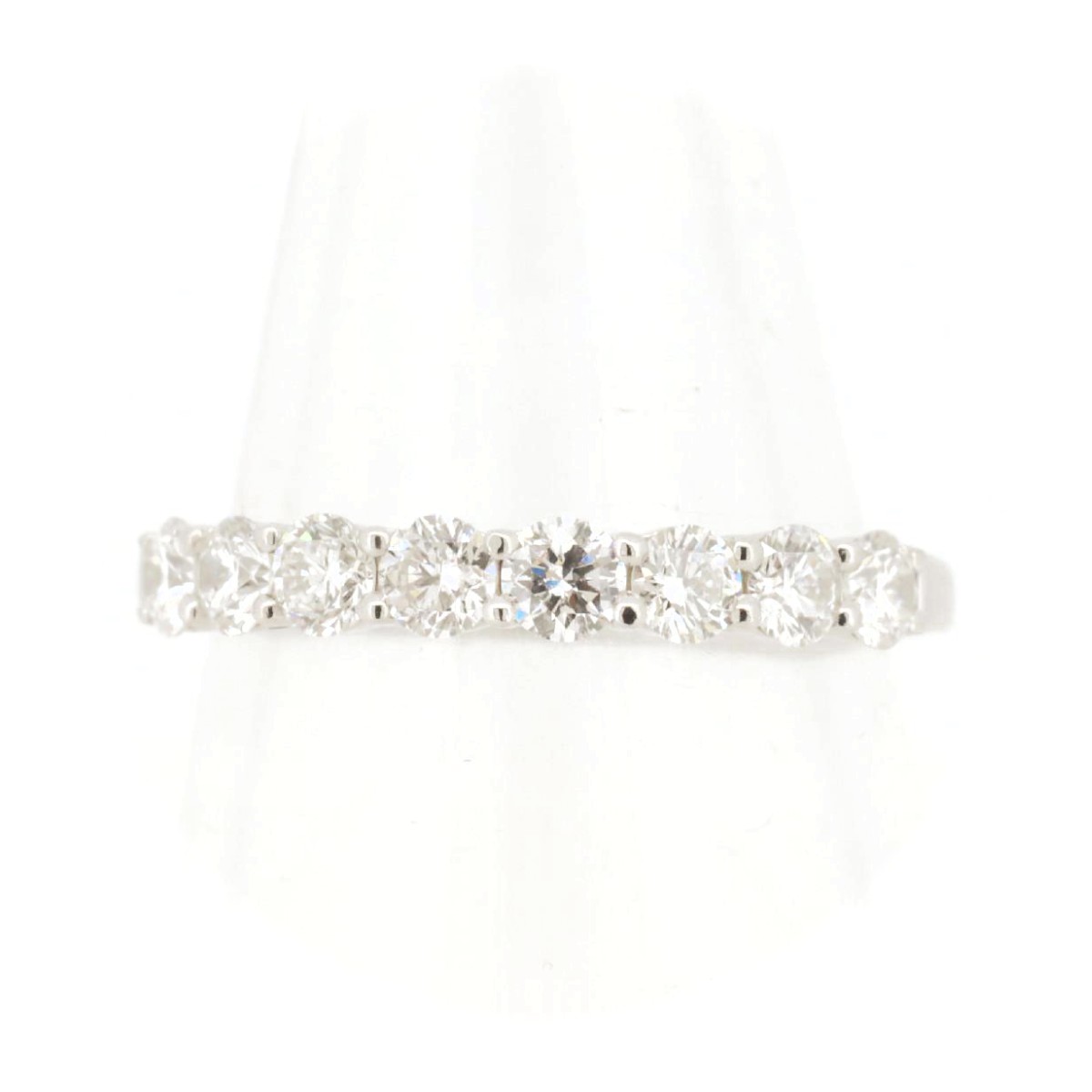 ブランドヨンドシー重量約3.8 g カラット0.800ctサイズリング刻印サイズ： / サイズ(日本サイズ)：12号 / サイズ(USサイズ)：6.25 / サイズ(EUサイズ)：52cm表記トップサイズ：約W0 × H0.29 cmアーム...