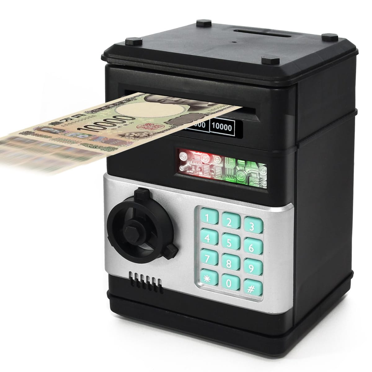おもしろいギミックで楽しく貯金ができる！小銭もお札もすべてのお金に対応しております。お札を入れると自動的に吸い込まれますので、子どもにも喜ばれます。パスワードを入力してお金を取り出す本格的なつくり！単三電池3本使用（別売）オキシライド電池、...
