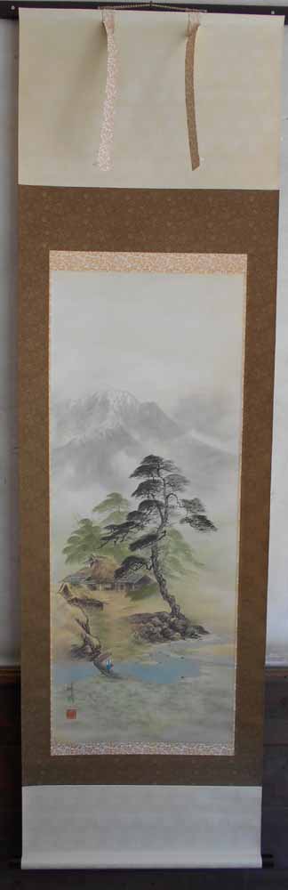 横の商品画像をクリックして頂きますと画像が大きくなります。 ■商品詳細 商品名：彩色山水 作家名：斎藤竹溪 ■作家履歴 美術名典掲載作家 清光会会員 画塾 得意図：風景 ■商品説明 美術名典掲載作家の斎藤竹溪の渾身の彩色山水の掛け軸です。 ...