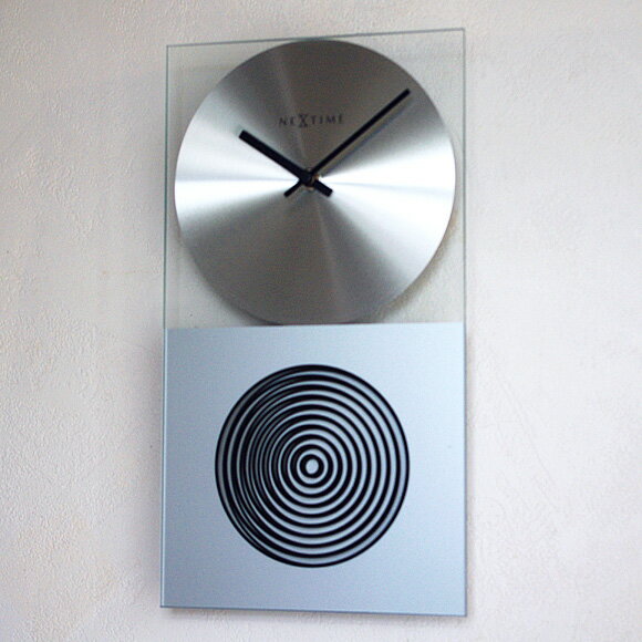 NEXTIME「OP　Clock」　(ER-3028)　のスペックサイズ高さ30×幅16．5×.厚み4cm素材ガラス、メタル機能振り子時計備考単3×1本ご注意※海外からの輸入品のため在庫が薄く、カゴに入れられた後でも欠品になる場合がございま...