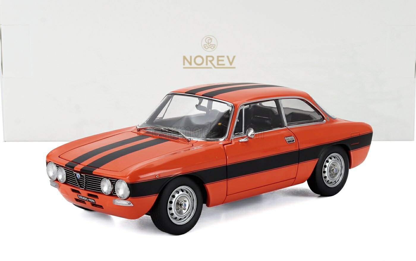 Trademark: NOREV Brand: ALFA ROMEO Model: 2000 GTV 1973 Scale: 1/18 Manufacturer code: 187918 Colour: ORANGE BLACK Mater...