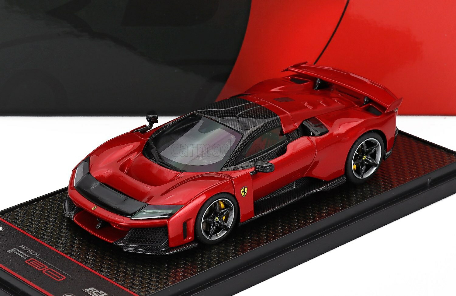 Trademark: BBR-MODELS Brand: FERRARI Model: F80 2024 - CARBON SILVER RIMS Scale: 1/43 Manufacturer code: BBRC305H Colour...