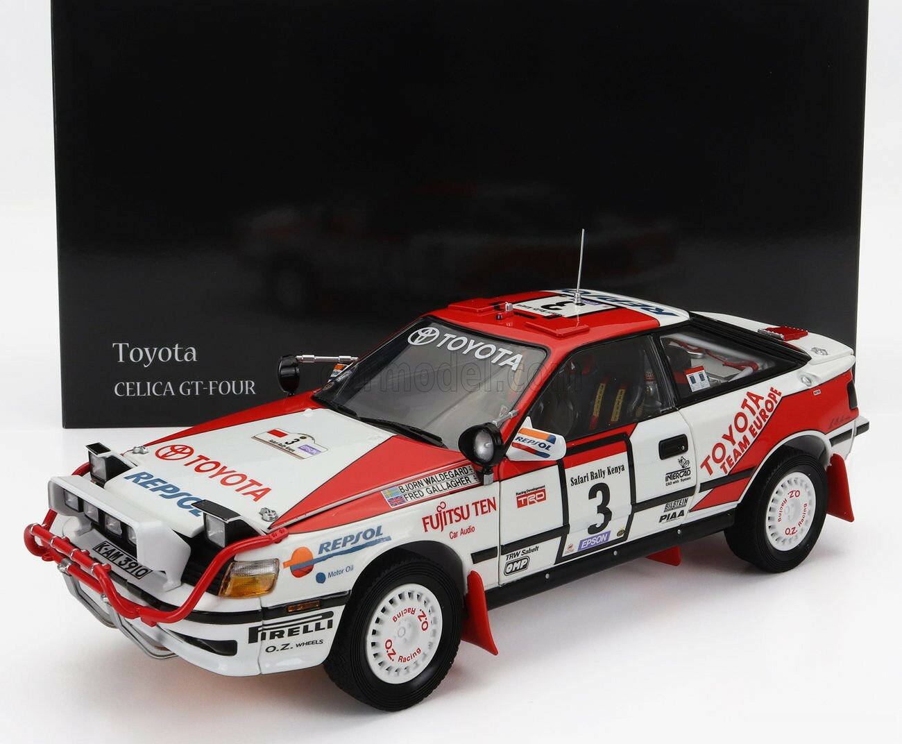 Scale: 1/18 Manufacturer code: 08961A Colour: WHITE RED Material: die-cast Year: 1990 EAN: 4548565442881 Notes: WITH OPE...