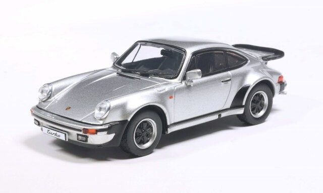 Trademark: FIRST43 Brand: PORSCHE Model: 911 1977 Scale: 1/43 Manufacturer code: F43-189 Colour: SILVER Material: DIE-CA...
