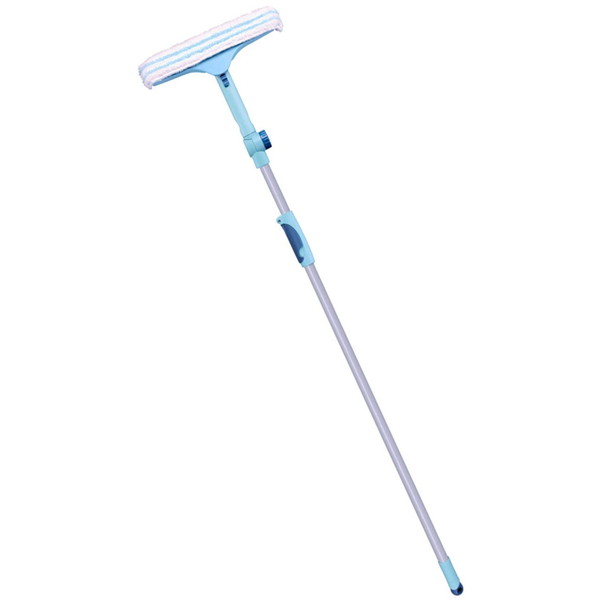 商品説明★ 洗剤や水をほとんど使用しないで汚れが落とせるマイクロファイバーを採用。環境に優しい窓用ワイパー。バーの長さは、アジャスターで簡単に調節ができ、高いところもらくらくお掃除できます。ヘッドは幅が32cmあり、角度も180度の間で調節...