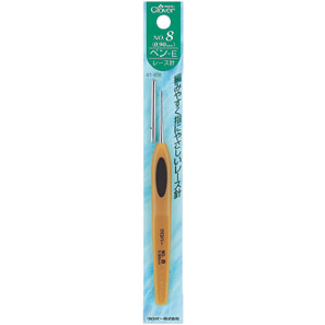 商品名：クロバー　レース針ペン E8号品　番：41-608詳　細：※ご注文の点数・形状・組合せで、メール便の規定超過時は、宅配便扱いとさせていただきます。ご了承お願いします。レース針 クロバー 編み物 手芸 ハンドメイド軽く持ちやすい柄が、...