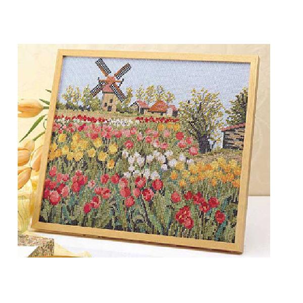 商品名：オリムパス 刺繍 キット クロスステッチ オランダの休日メール便/宅配便可品　番：no-7124出来上がりサイズ：額外径：縦36.5cmx横44cm、額内径：縦33.5cmx横41cmキット内容：25番ししゅう糸No.3000布 ジ...