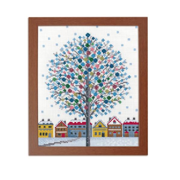 商品名：オリムパス 刺繍キット クロスステッチ ウィンターイルミネーションメール便/宅配便可品　番：no-7494出来上がりサイズ：額外径：約縦41.8cm×横35.1cm額内径：約縦36.4cm×横29.7cmキット内容：ししゅう糸(綿1...