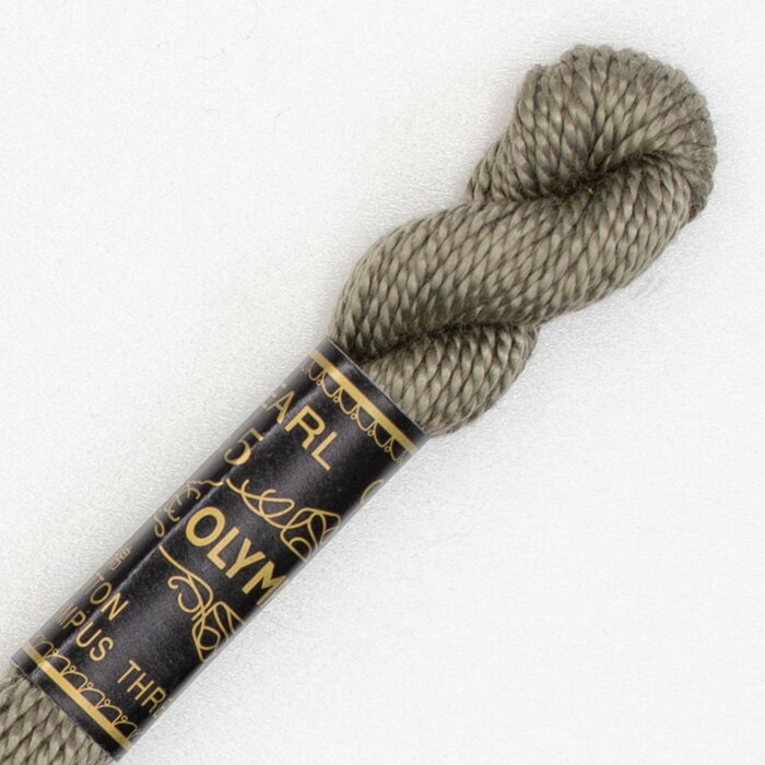 商品名：オリムパス 5番刺しゅう糸 423 メール便/宅配便可品　番：ol-5-423素　材：綿100％容量：25m【 オリムパス5番刺しゅう糸 】一覧はこちら ・メーカー希望小売価格はメーカーサイトに基づいて掲載しています刺繍 刺しゅう ...