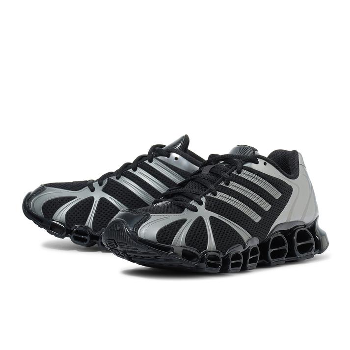【ADIDAS】 アディダス MEGA GHOSTRIDE W メガ ゴーストライド W JQ0553 CORE/IRON/CORE【ご注意】こちらの商品は弊社実店舗からも集約(入荷)するため、「靴箱の破損、色あせ、プライス貼付、剥がし跡」...