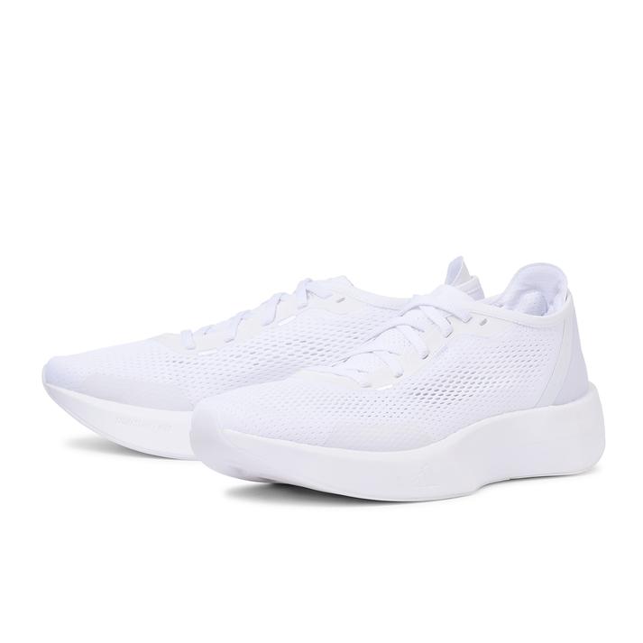 【ADIDAS】 アディダス TREADFLOW トレッドフロー JR2615 FTWR/FTWR/FTWR【ご注意】こちらの商品は弊社実店舗からも集約(入荷)するため、「靴箱の破損、色あせ、プライス貼付、剥がし跡」「靴箱内の包装用紙破れ、...