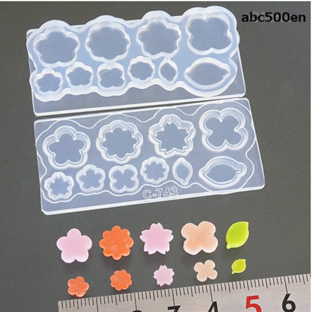 商品説明 商品説明 お花モチーフ両面型　花/葉っぱ/フラワー/リーフ 樹脂粘土をはじめとする自然乾燥粘土、オーブン粘土・各種レジンでご使用頂ける便利なシリコーン型です。 4種のフラワー、1種のリーフシェイプ×各2サイズの立体モチーフが手軽に...