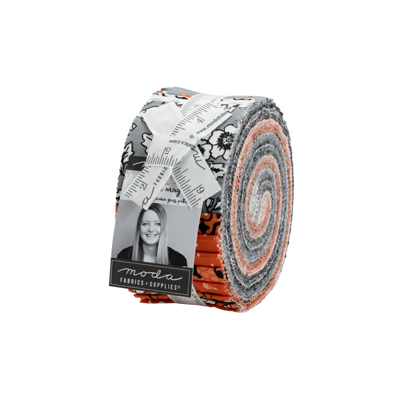 【Moda fabrics JR(Jelly Roll)】 パッチワーク、キルティングにおすすめの長方形状にカット・ロールされた生地のセットです。 シリーズごとにカットされているので生地の組み合わせに統一感がでます。 【Midnight M...