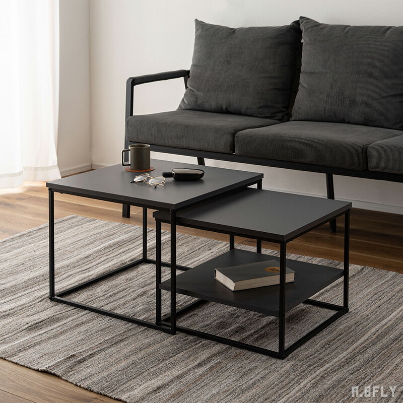 空間に合わせて使う、ネストテーブルです。 すっきりとした細身のフレームに、マットな質感の天板を組み合わせました。 洗練された雰囲気の「スクエア」。 お部屋のスタイルや広さに合わせてレイアウトを変えられるネストテーブルは、2台を並べてゆったり...