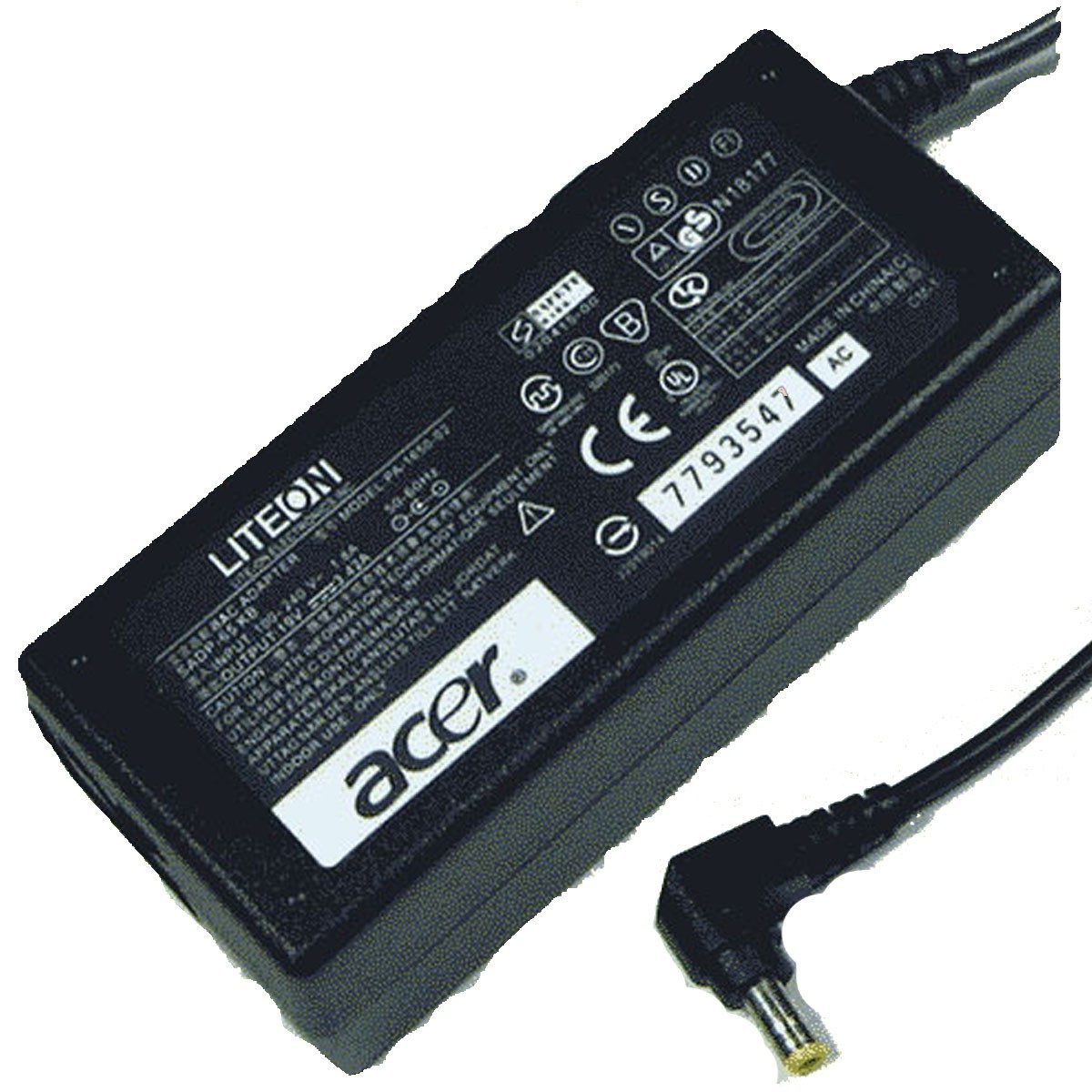 商品詳細 メーカーLITEON 型番PA-1700-02 出力19V 3.42A 65W ACコネクタ約5.5mm*1.7mm 付属品新品PSE電源ケーブル 保証ご買い上げ後1ヶ月間品質保証致します。 説明Acer純正品です。（簡易パッケー...