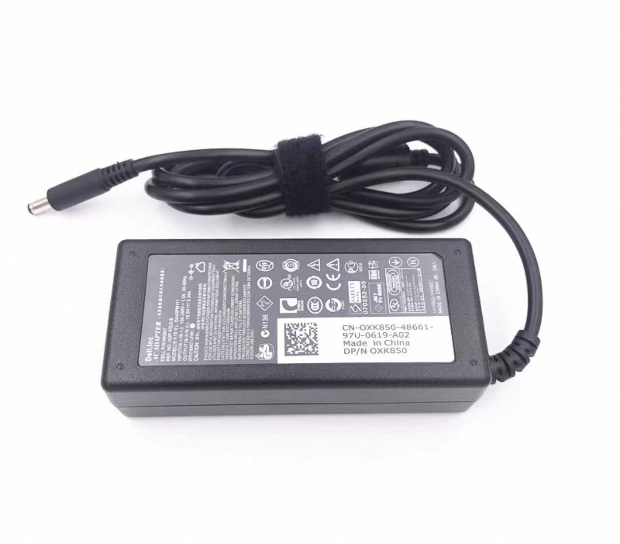 商品詳細 型番(指定不可) DELL 入力 電圧100V-240V 50/60Hz 出力 19.5V2.31A 45W コネクタ 4.5mm*3.0mm 対応機種 DELL LATITUDE 3379 付属品 PSE規格電源ケーブル 保証 ...