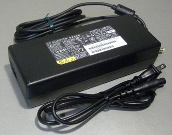 商品詳細 メーカー富士通 付属品新品PSE規格電源コード 型番SEC165P2-19.0 出力19V 7.9A 保証ご買い上げ後1ヶ月間品質保証致します。 説明純正ACアダプターです（バルクパッケージ）商品詳細 メーカー 富士通 付属品 新...