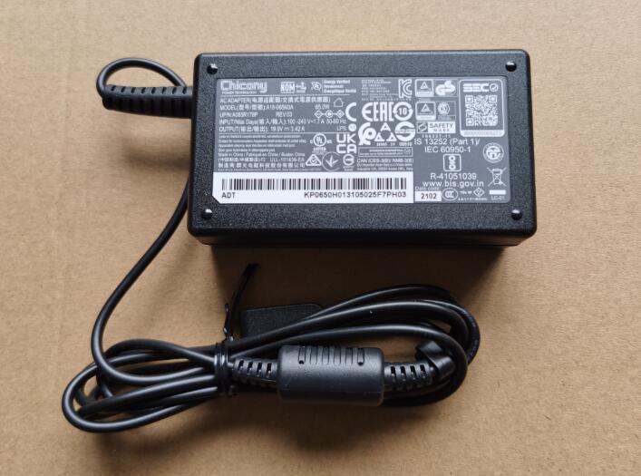商品名 Chicony 65W 電源アダプター 型番 A18-065N3A LITEONの型番PA-1650-90 DELTAの型番ADP-65DE B ChiconyのA18-065N3A 以上3種類ともにご使用できる同等品となっておりま...