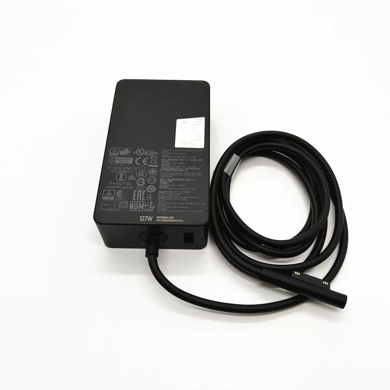 メーカー名 Microsoft 型番 モデル：1932 状態 新品（未使用・バルクパッケージ） 仕様 ※入力:100-240V ※ 出力:15.0V 8.0A ※USB 2.0 コネクタ (7.5 W) 使用可能端末： Surface Bo...