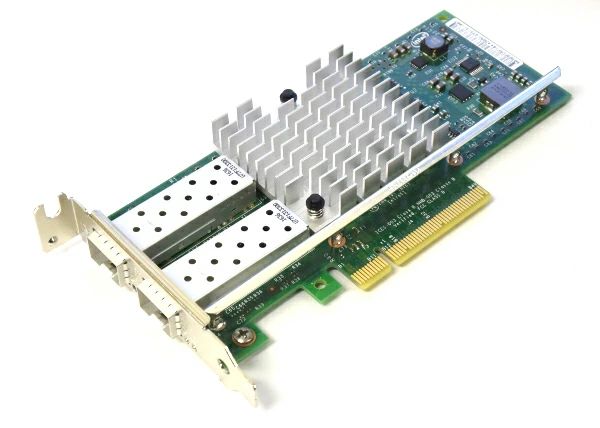 商品情報 No.302175002メーカーDELL商品名 型番・型名X520 デュアルポート 10GbE DA/SFP+ サーバーアダプタ ロープロ仕様PCI-Expressスロット用10GbEデュアルポートSFP+、intel製OEM D...