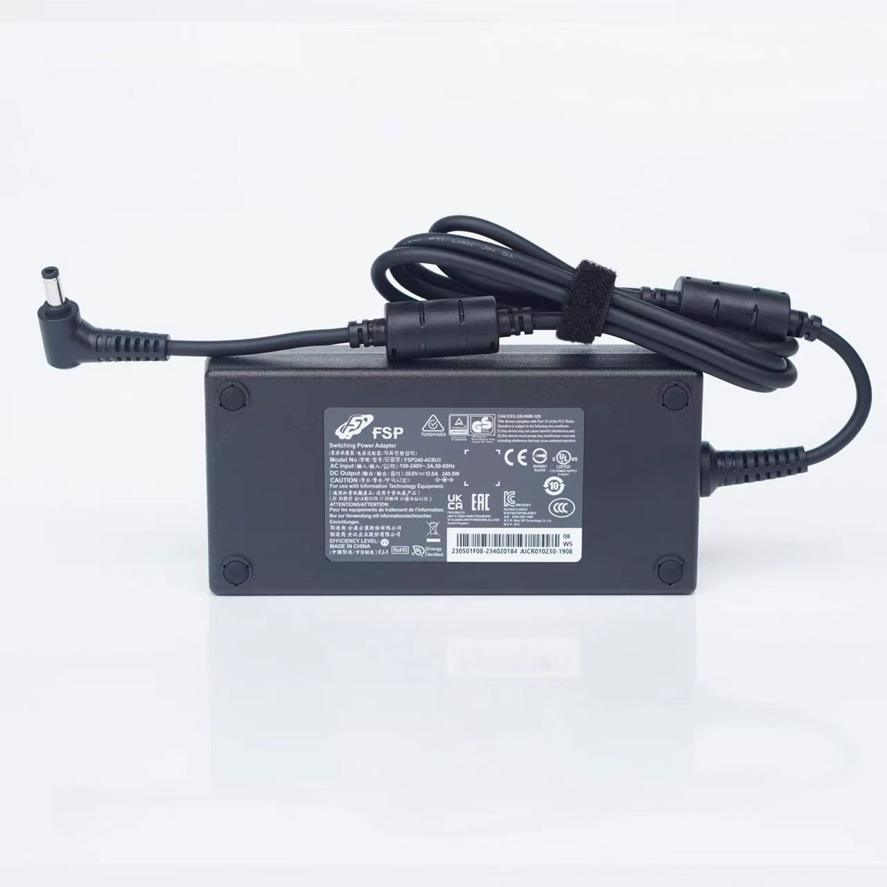 商品詳細 型番(指定不可) FSP240-ACBU3 入力 電圧100V-240V 50/60Hz 出力 20V12A 240W コネクタ 5.5mm*2.5mm 対応機種 ASUS 付属品 PSE規格電源ケーブル ご注意 ※出荷前は動作確...