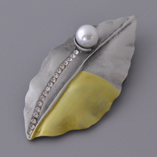 商品詳細材質合金、プラスチックサイズ約7.2x3.3cm重さ約21gご注意ご視聴のモニターにより、実際の色と異なって見える場合がございます。また写真は原寸大ではございません。細部パーツの仕様は予告なく変更となる場合がございます。多少画像との...