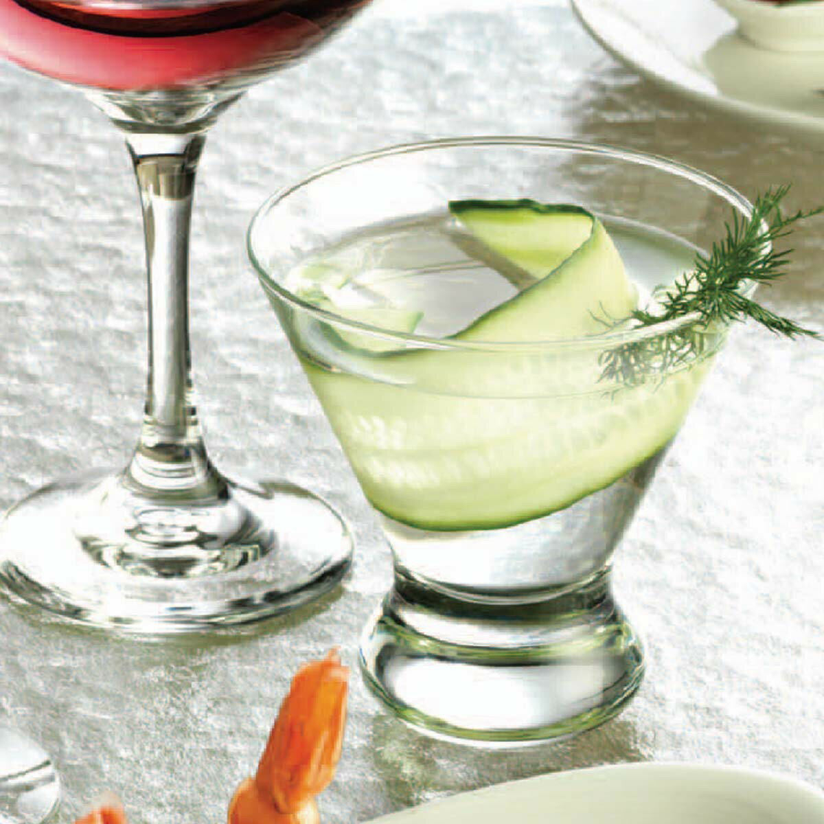 【Libbey リビー】 1892年、アメリカに設立 アメリカ国内で、フードサービス業への提供を大きく展開。 ブランド名を世界中に広める。 2007年、中国工場を設立し生産開始。世界中にブランドイメージを確立させています。